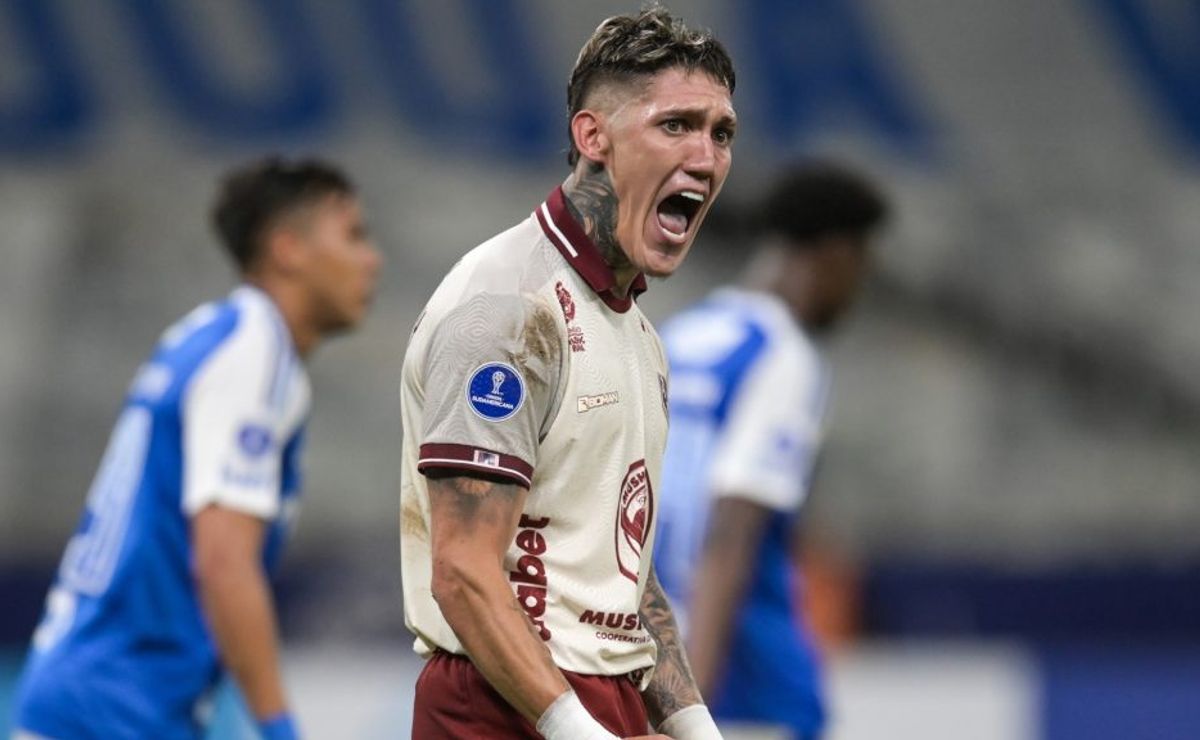 Liga de Quito y Barcelona van por la misma figura de LigaPro