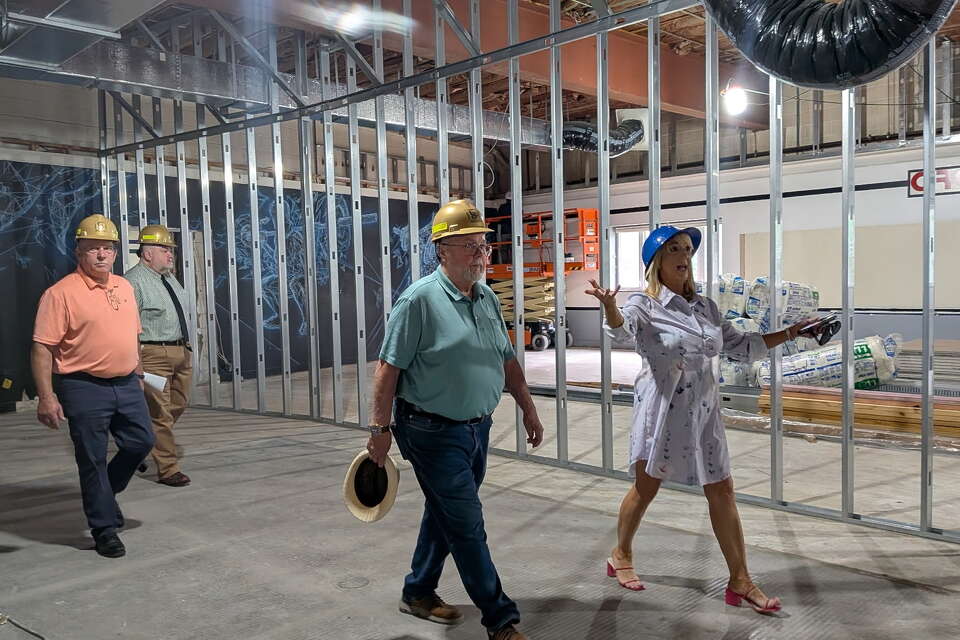 Gov. Lamont tours Torrington food bank's new larger facility under ...