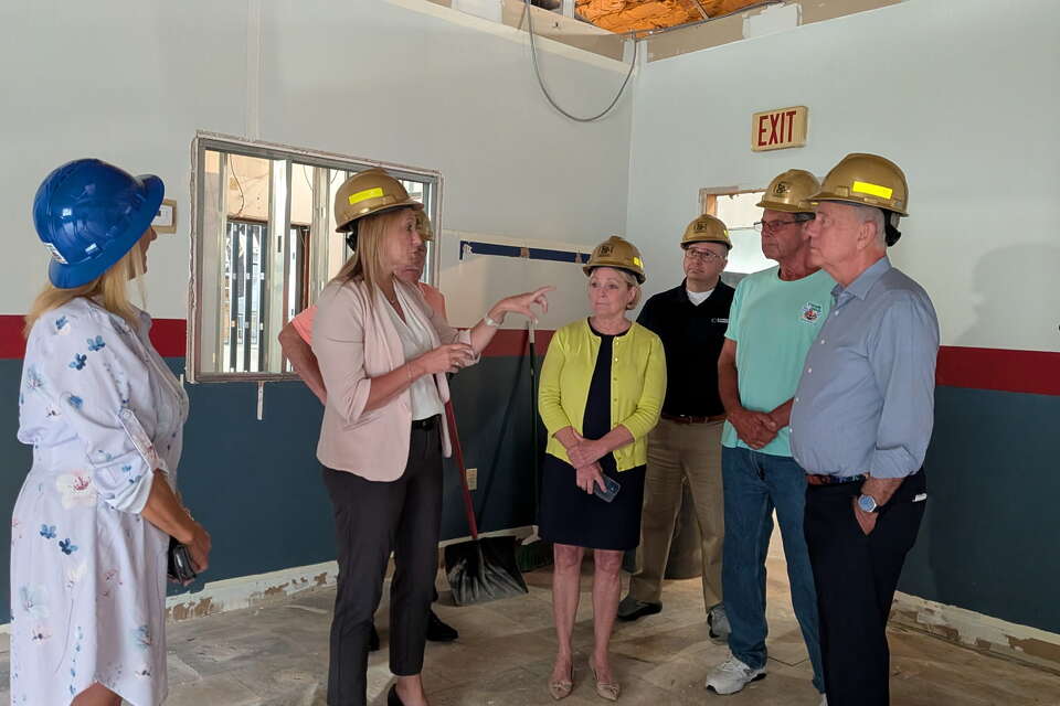 Gov. Lamont tours Torrington food bank's new larger facility under ...