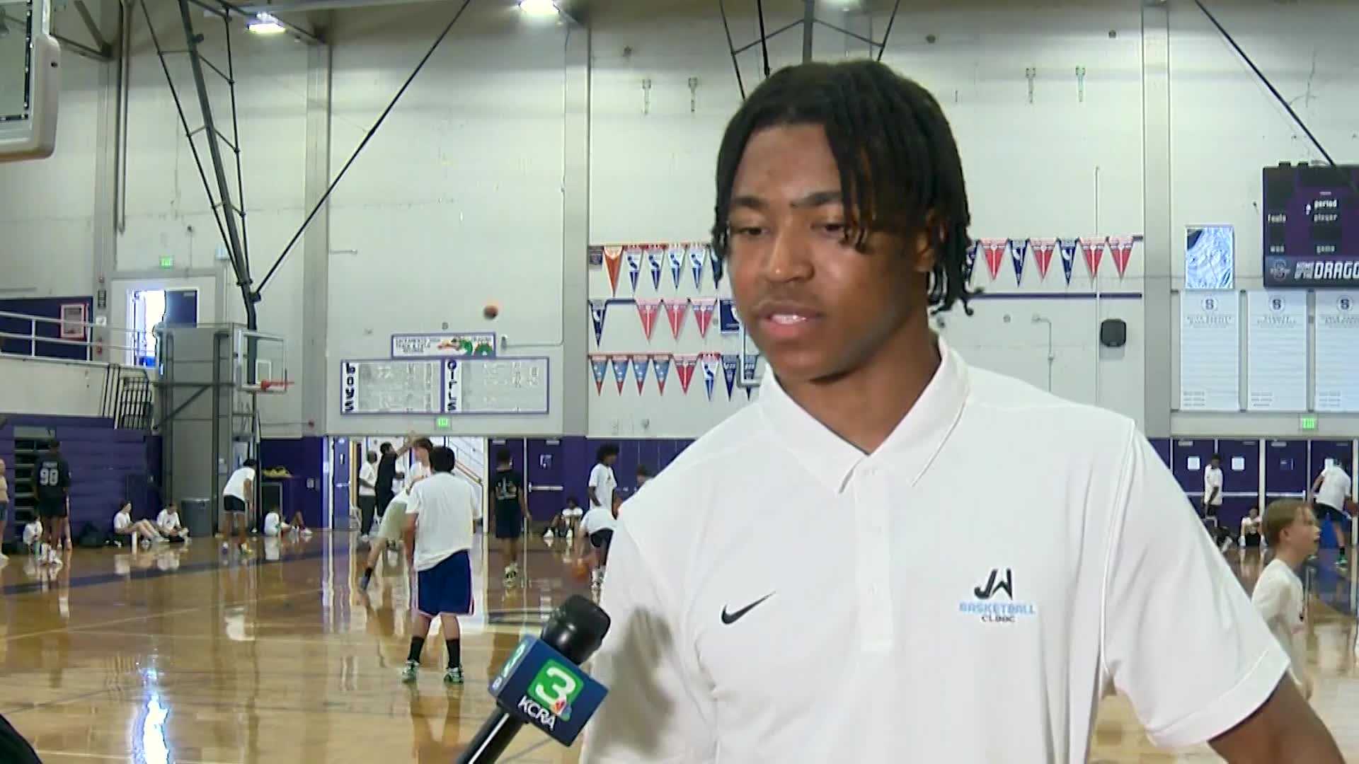 Sacramento's Jaylen Wells returns home for youth basketball camp after ...