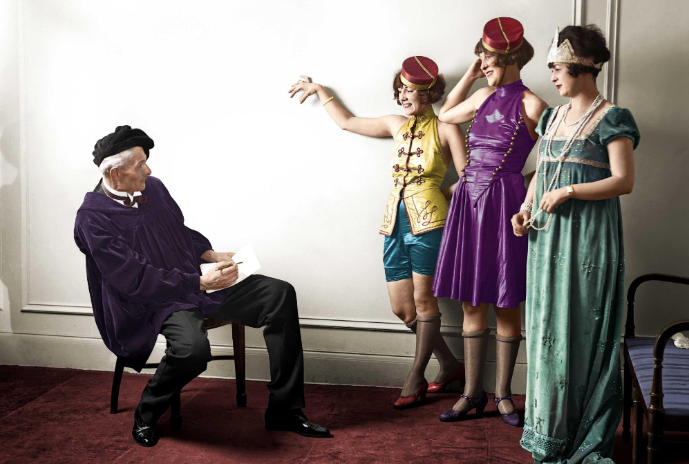 15 Colorized Photos That Capture the Wild Side of the 1920s