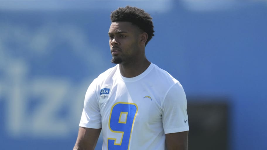 Chargers rookie Tre Harris suddenly stumbles with drop issues during ...