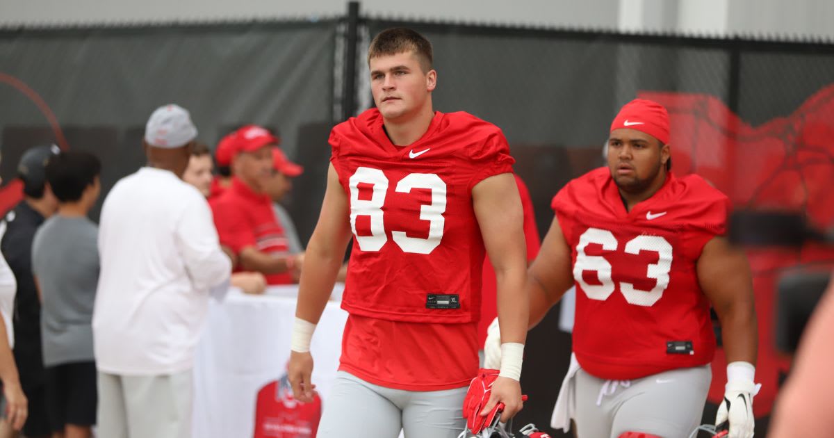 Ohio State freshman tight end Nate Roberts loses black stripe
