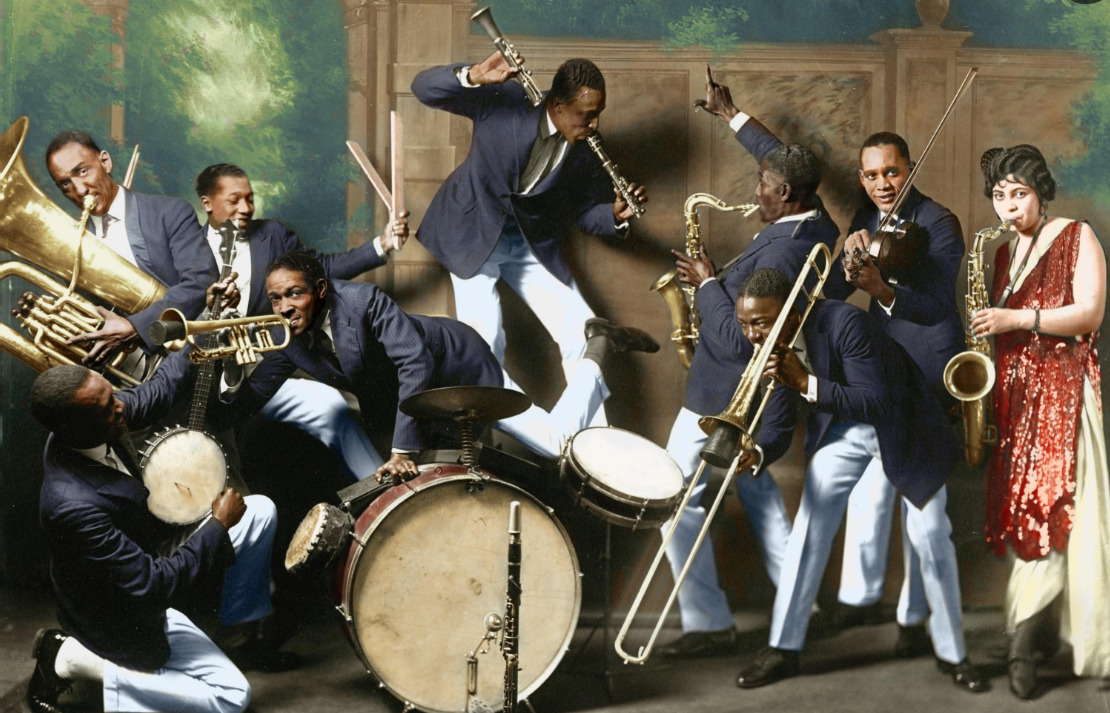 15 Colorized Photos That Capture the Wild Side of the 1920s