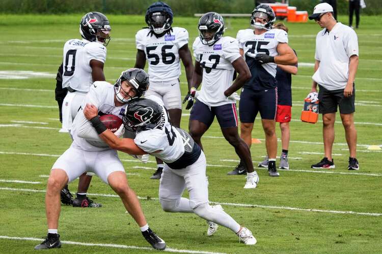 Tensions rise, then boil over with first fight at Houston Texans ...