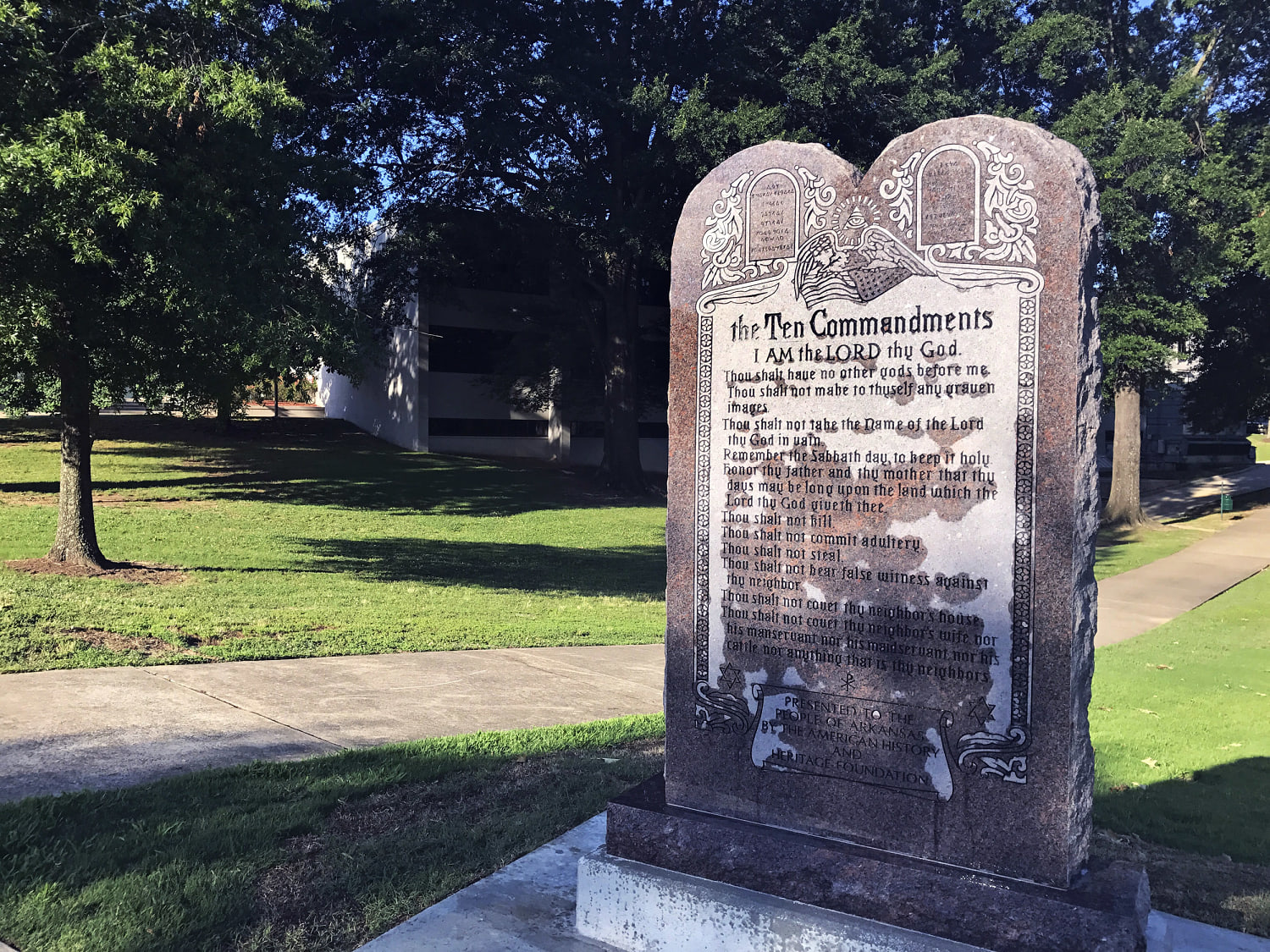 Will the Supreme Court put ‘its foot down’ on Ten Commandments displays ...