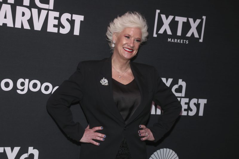 Chef Anne Burrell left suicide note morning of her death, police say