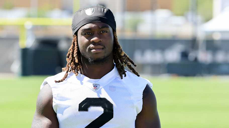 Raiders depth chart stuns with rookie replacements and key battles to ...