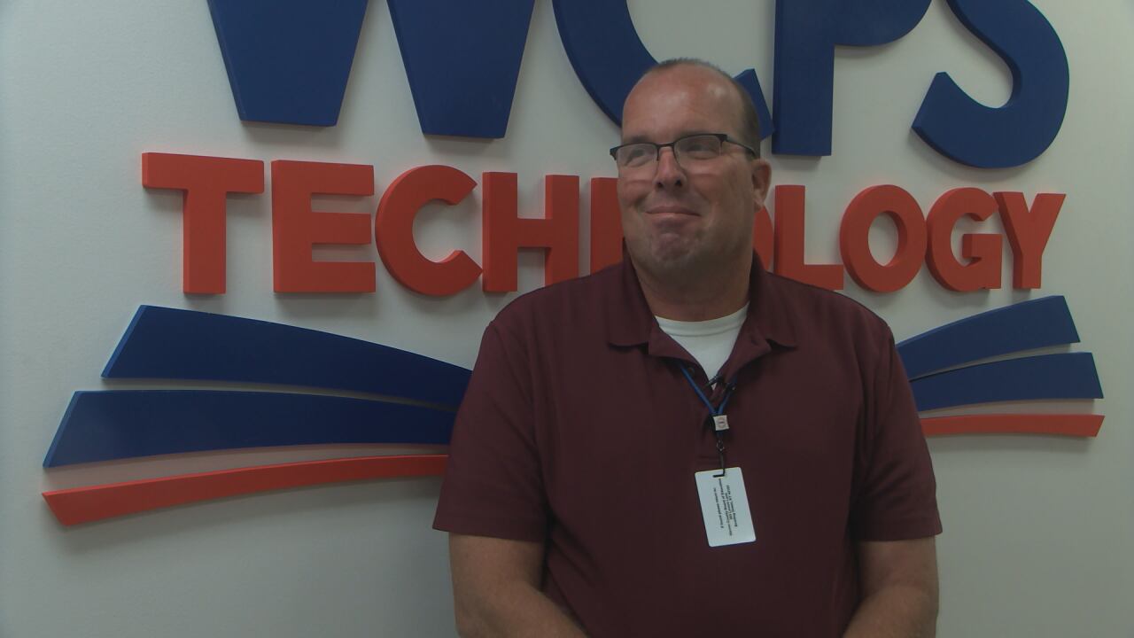 Long-time Warren County Public School employee receives first-ever ...