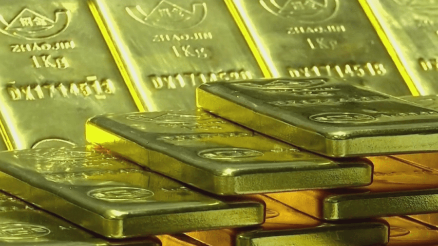 Buy gold to keep cash safe? ‘It’s a scam – full stop’