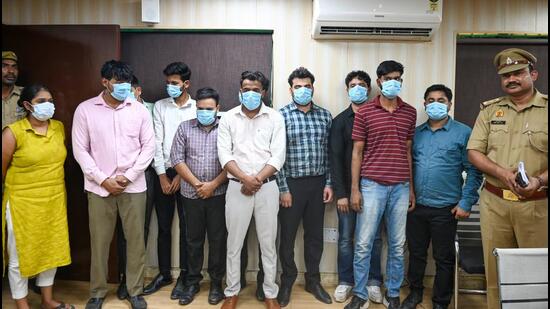 Gang running fake loan, policy scam busted; 11 arrested