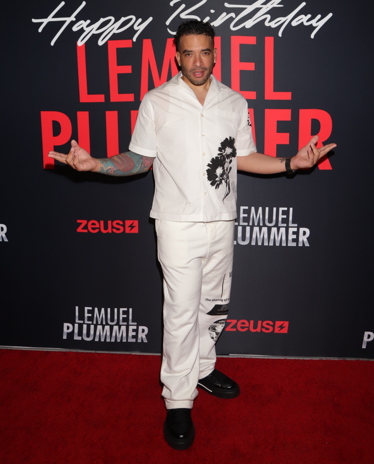 Who Is Jason Lee? Meet the Podcaster Friends With Tiffany Haddish