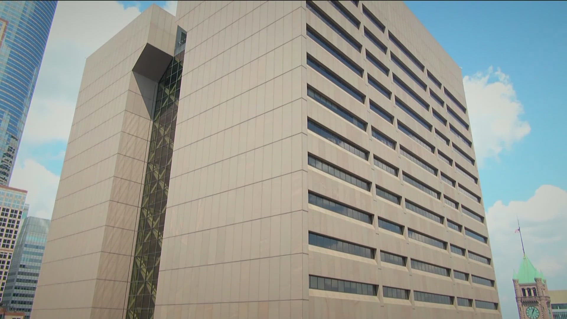 Hennepin County Board discusses taking over HCMC