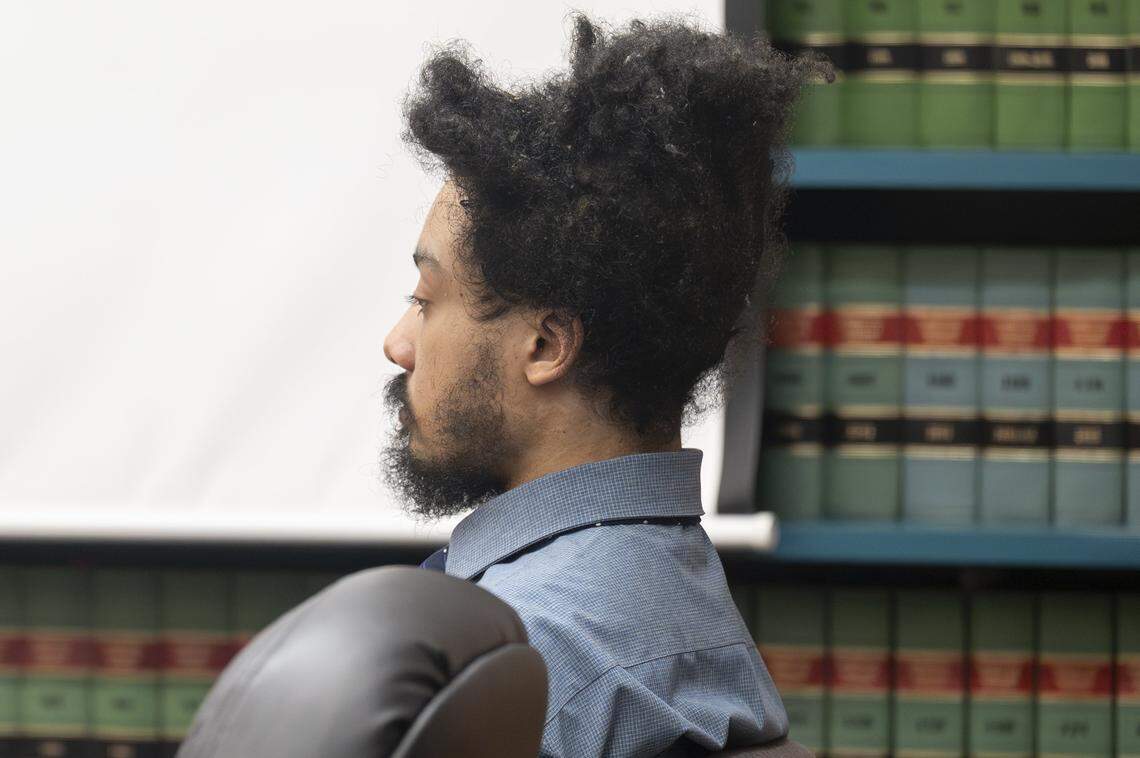 Woman stabbed at Tacoma's Point Defiance points out her attacker as ...