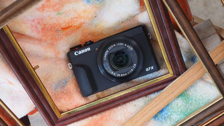Trends revived the compact camera, but 2025 was still far behind the ...