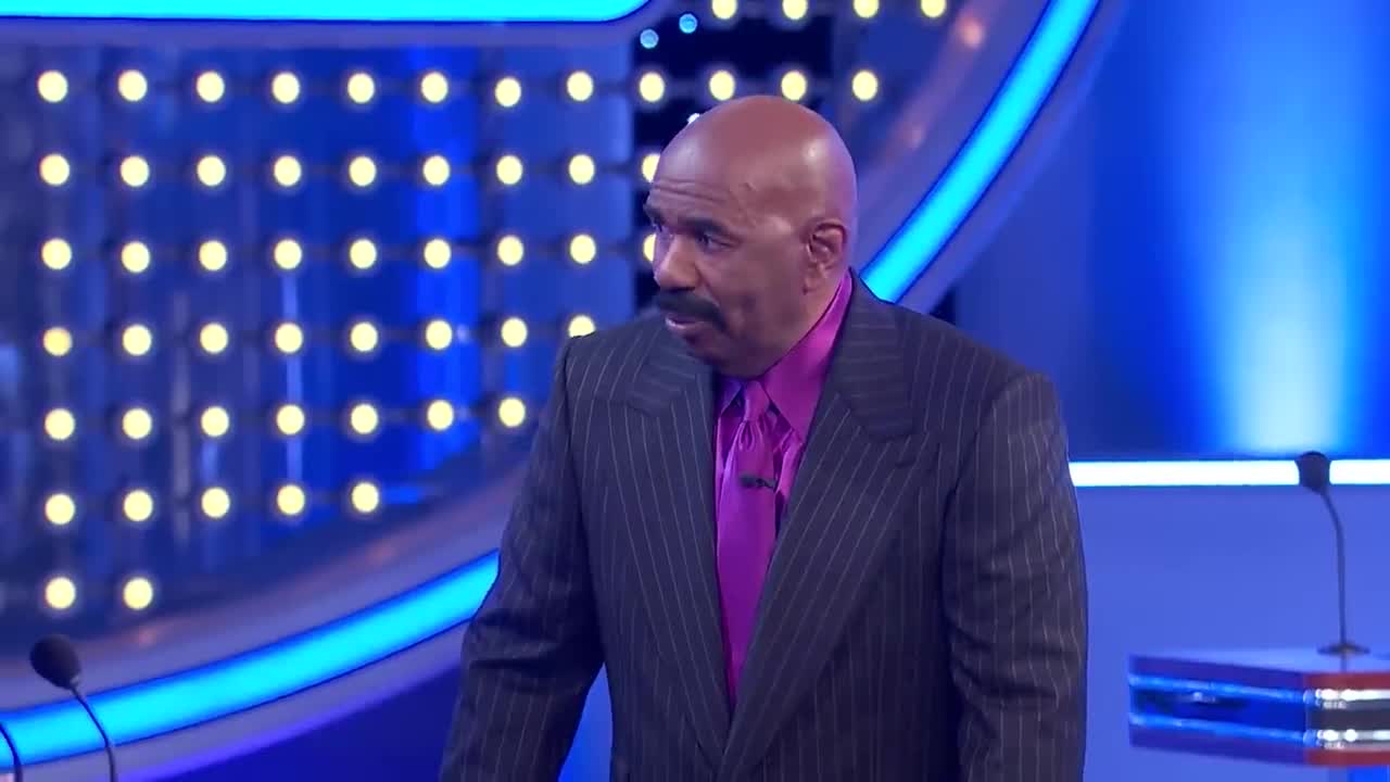 Top 4 reasons couples get married in a hurry.