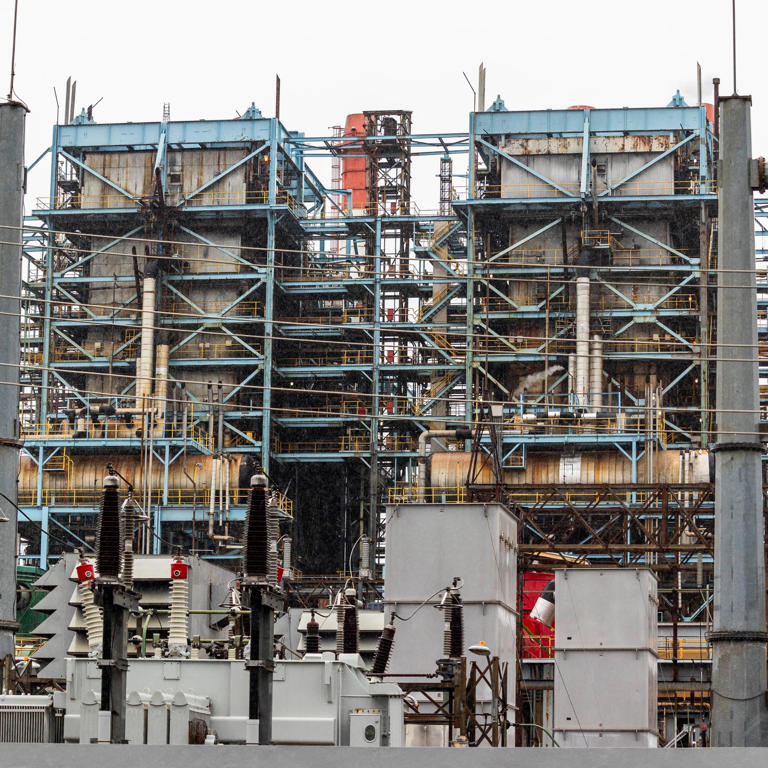 Trump fires 5 members of Puerto Rico's financial oversight board