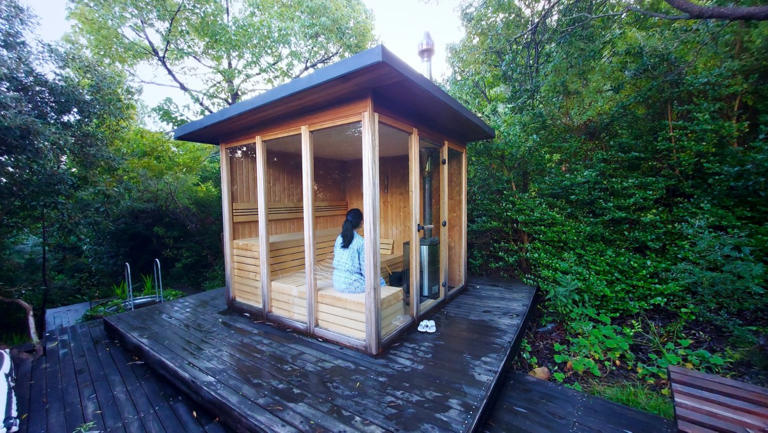 The most unexpected yet beautiful human connection with a stranger on ...