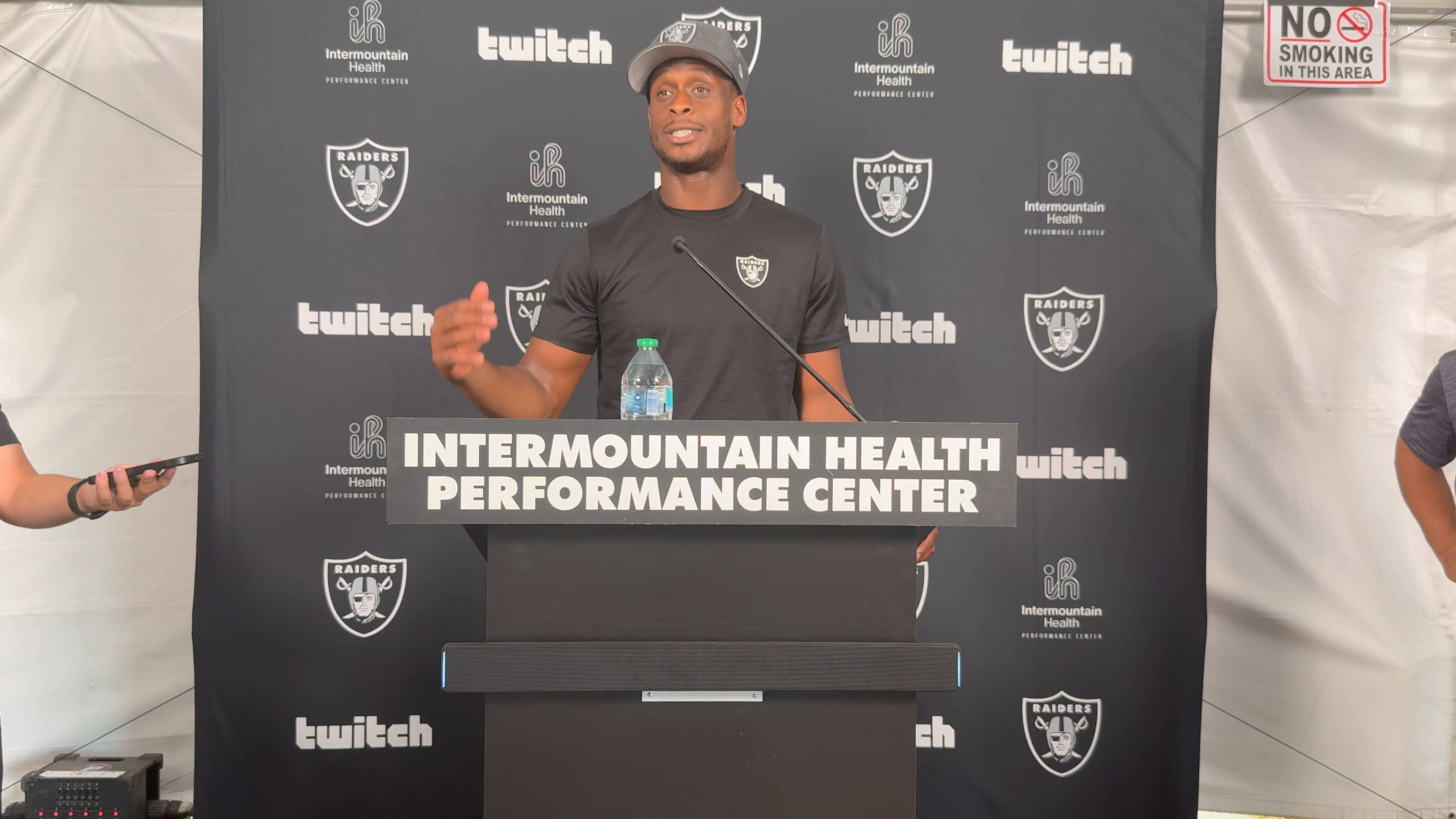 Las Vegas Raiders QB Geno Smith on Playmakers Dont'e Thornton, Tre Tucker