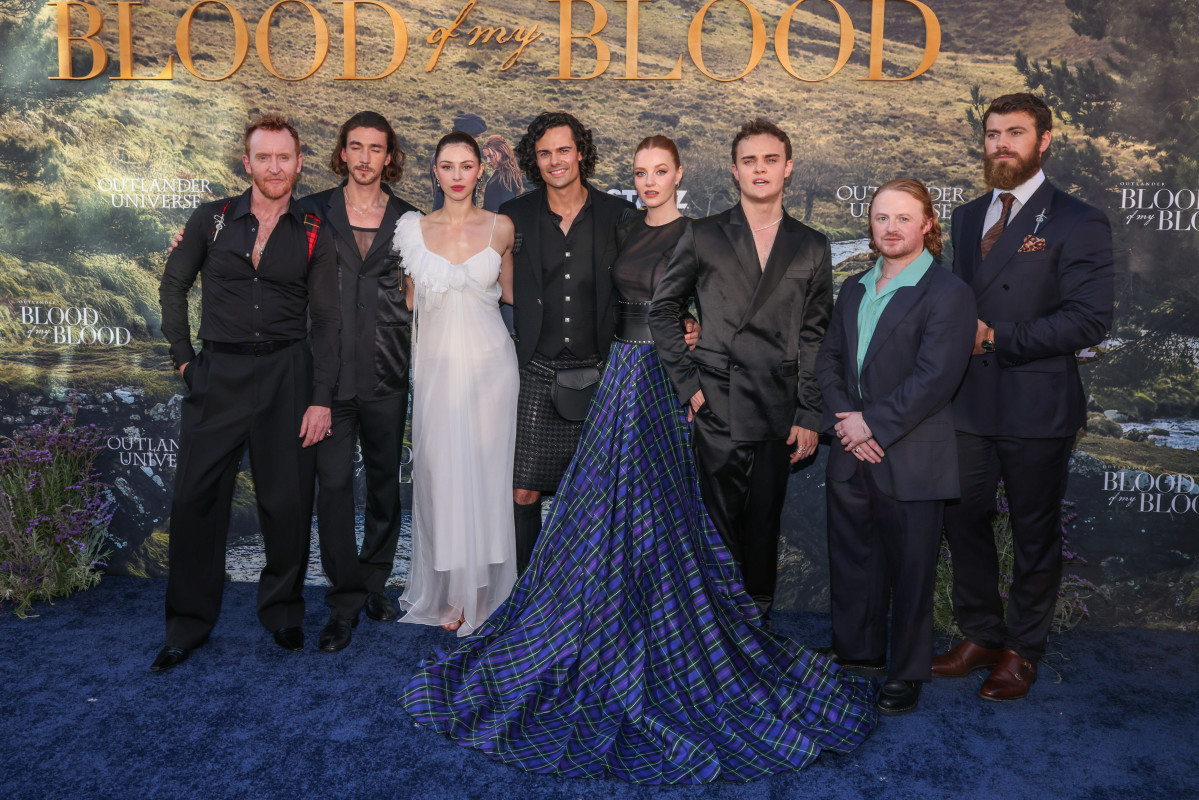 'Outlander: Blood of My Blood' Cast Reveals What Pre-Series 'Boot Camp ...