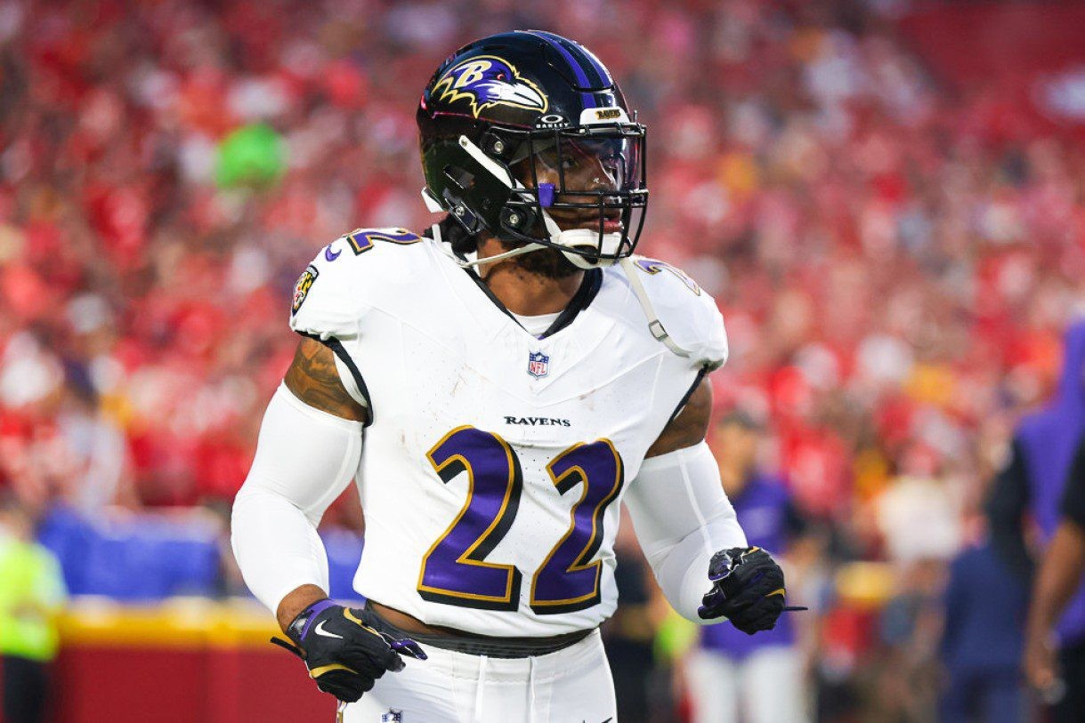 Lamar Jackson, Derrick Henry Won't Play in Preseason Game on Thursday