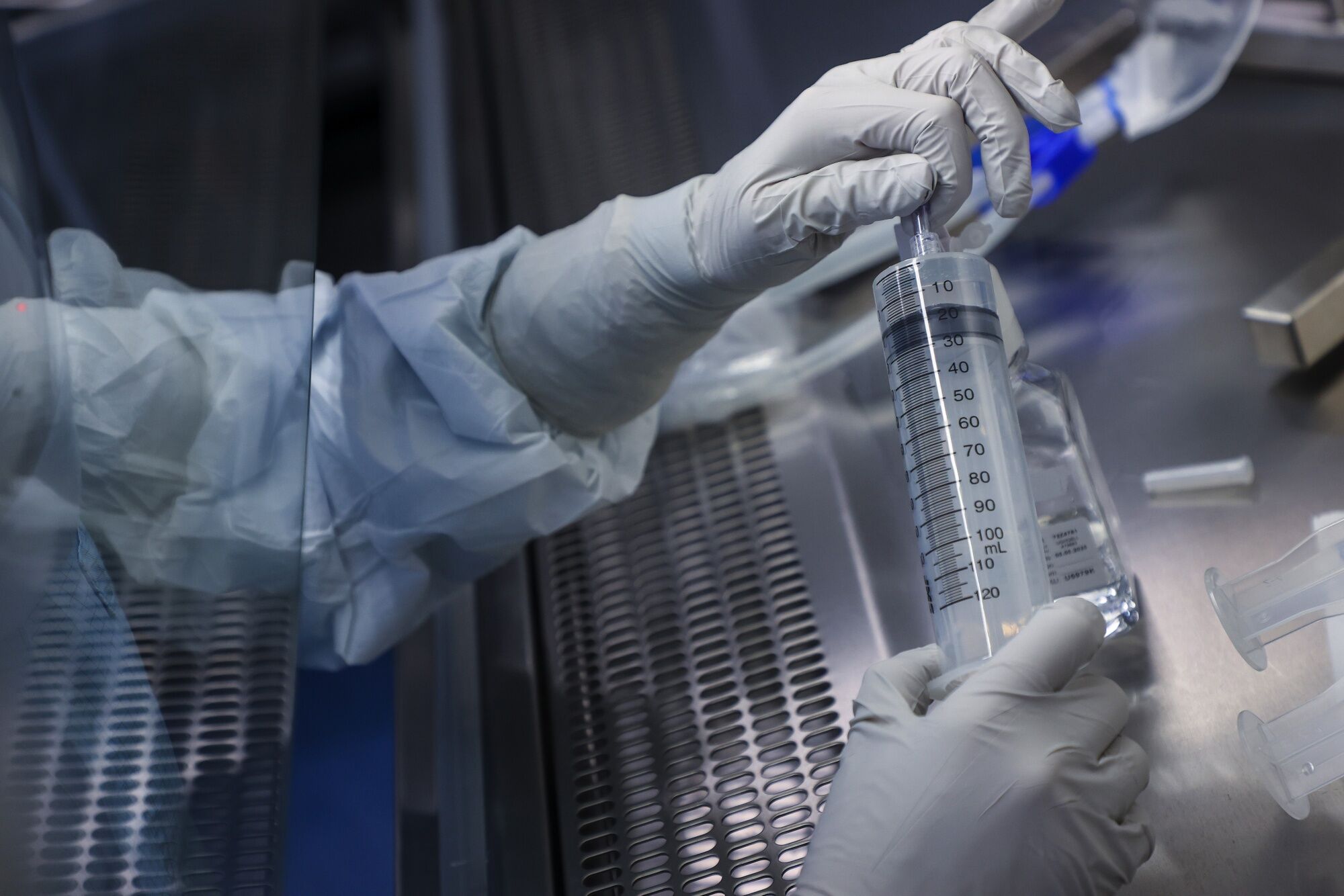 US Health Department Pulls Back on Funding mRNA Vaccines