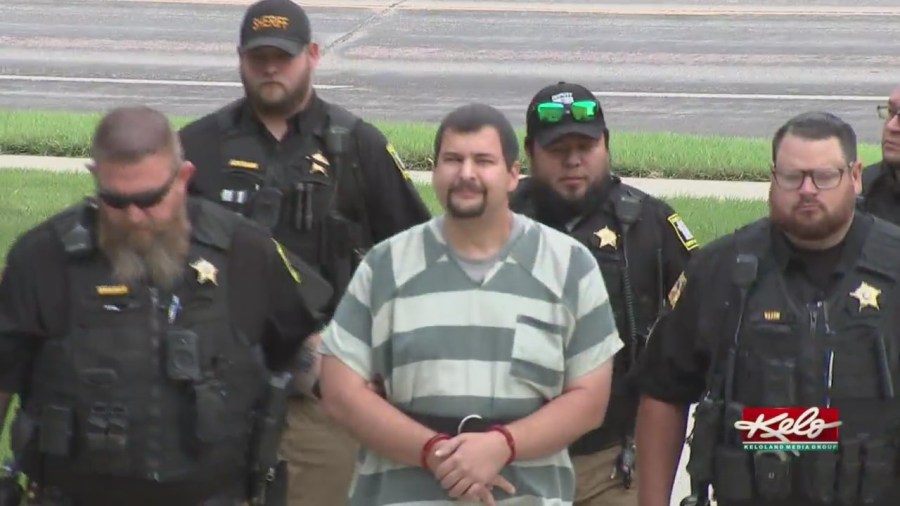 Hoek murder trial will be delayed from original date