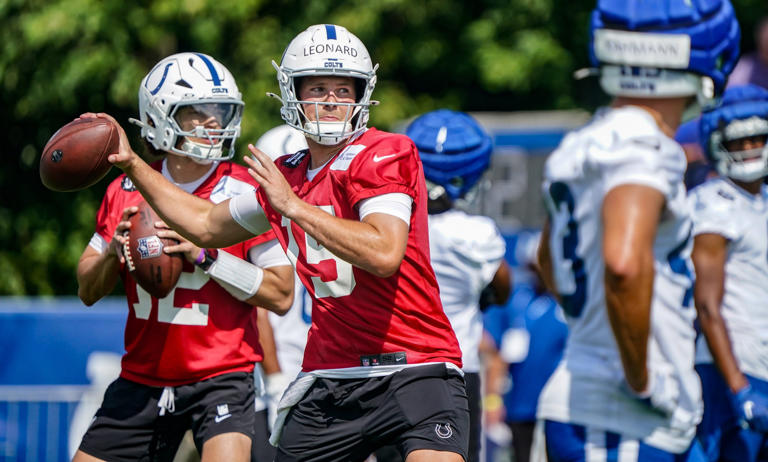 Former Notre Dame quarterback Riley Leonard turning heads with the ...