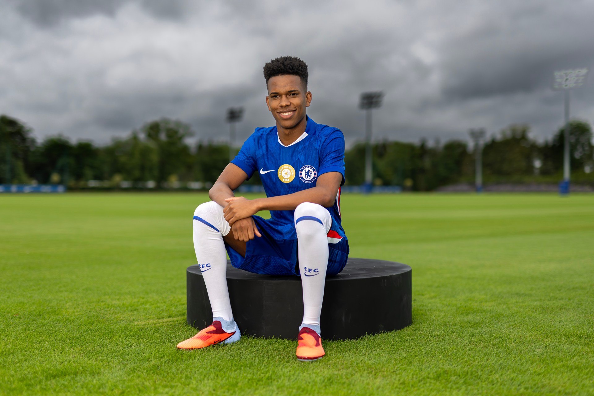 Estevao explains why he picked Chelsea over Arsenal