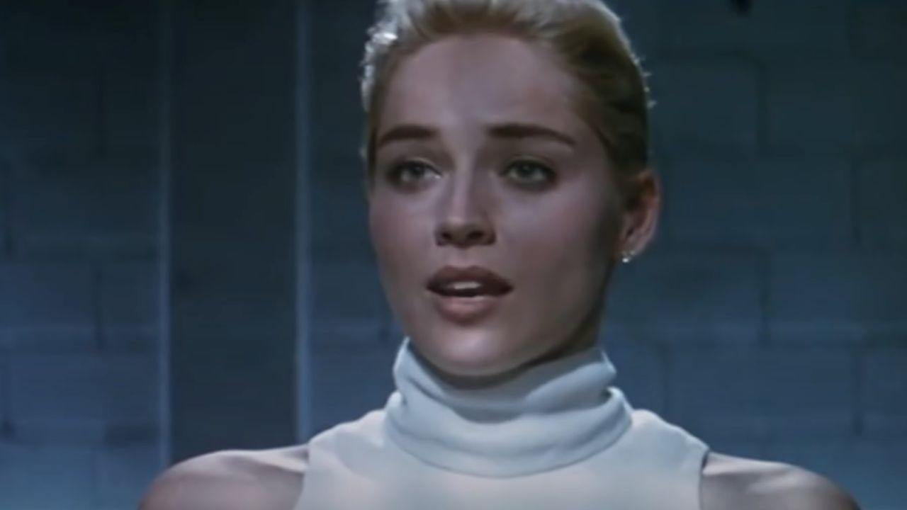Sharon Stone afslører, at hun skændtes med Michael Douglas før ...