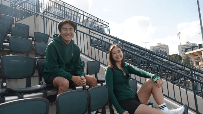 PHOTOS: UH-exclusive lululemon collab only at Manoa bookstore