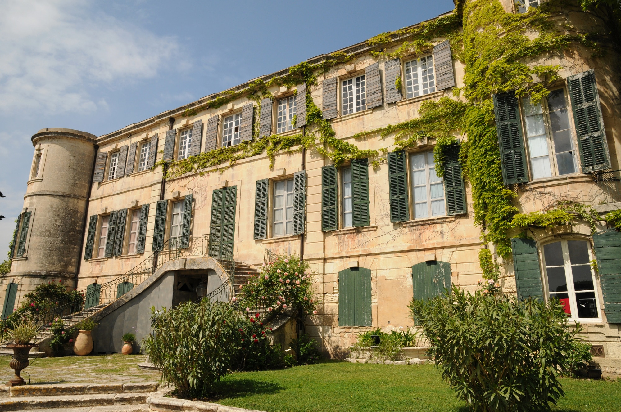 Balade gourmande dans un domaine provençal prestigieux, entre ...