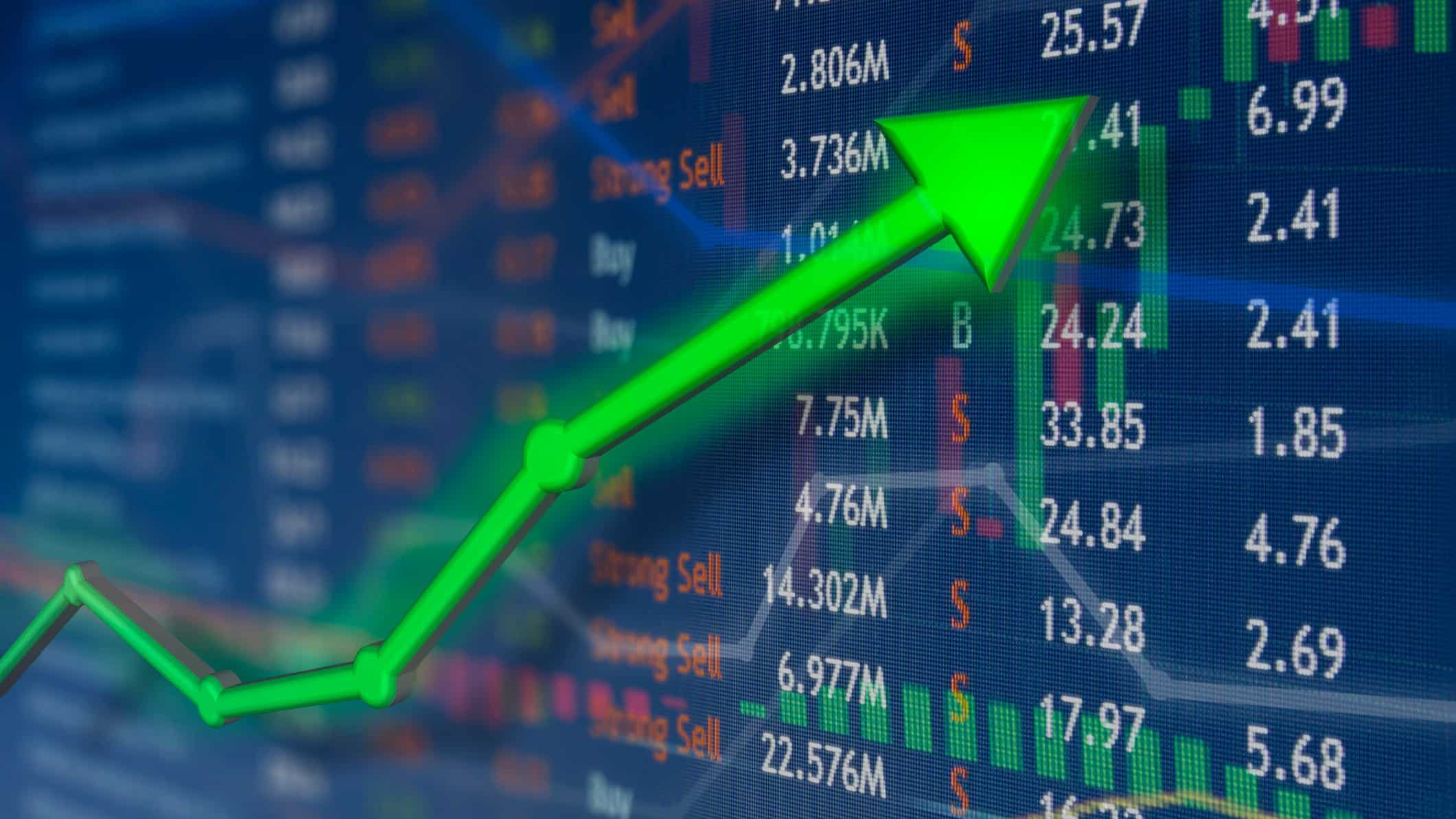 8,800 points: The ASX 200 hits another new record high