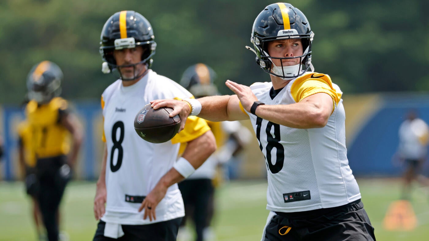 Will Howard injury: Steelers QB hurts hand, expected to miss at least ...