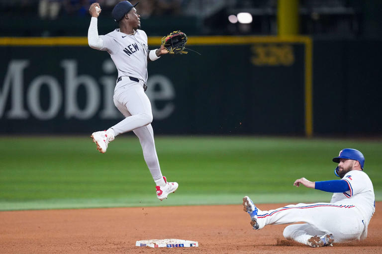 Nathan Eovaldi’s masterpiece powers Rangers to another heart-stopping ...