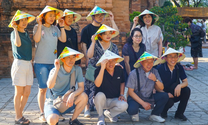 International visitors to Vietnam surge 23% in first 7 months, still ...