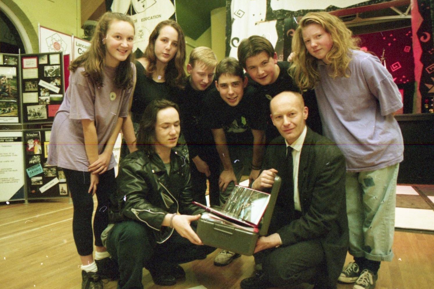 35 wonderful memories of 1992 Preston - pictures capturing the lives of ...