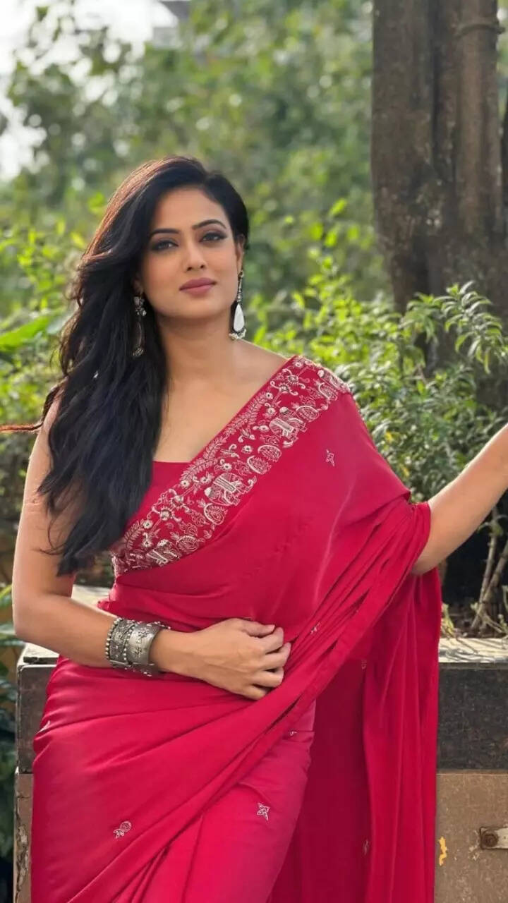 Shweta Tiwari’s top ethnic looks for festive season