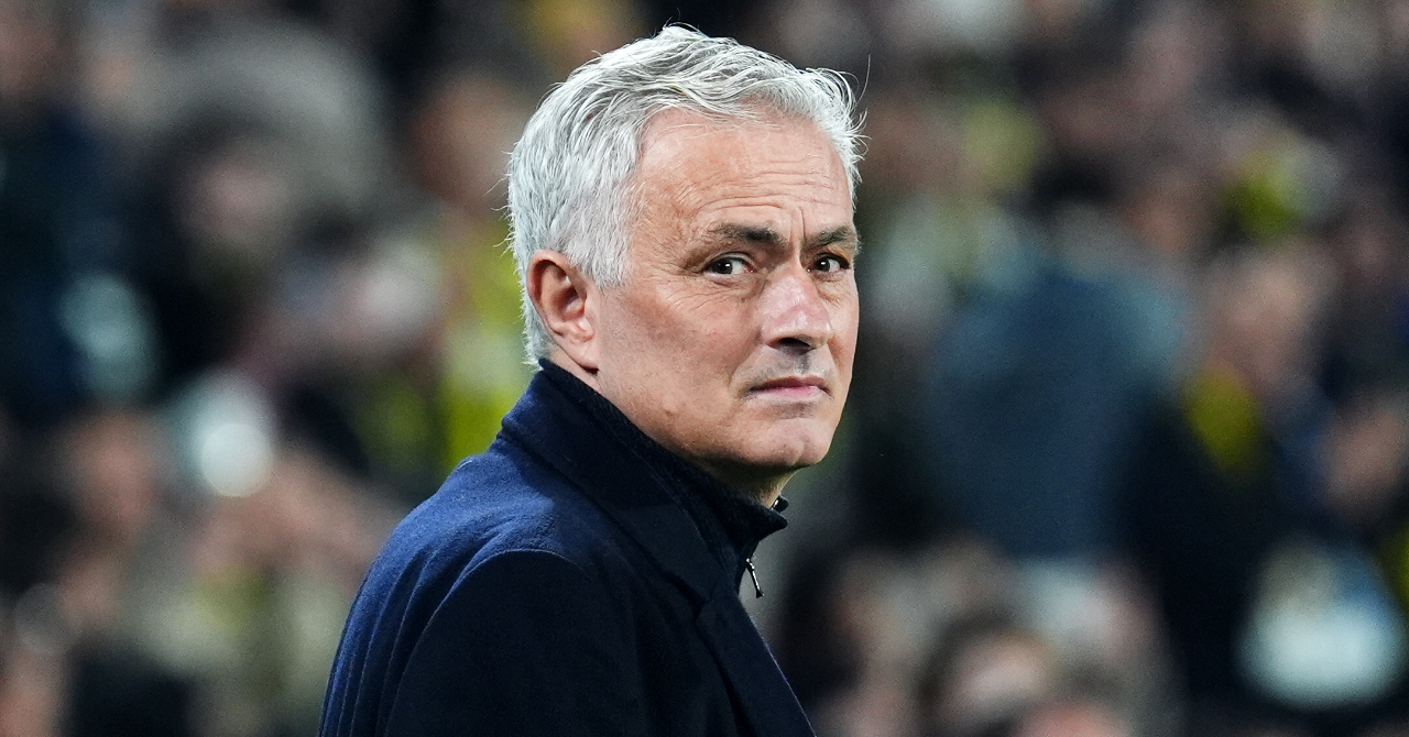 José Mourinho, hommage et émotion