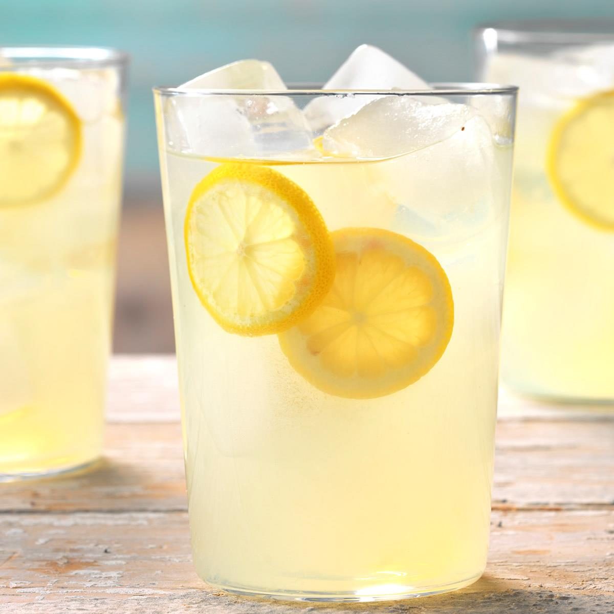 40 Easter cocktails to make this spring