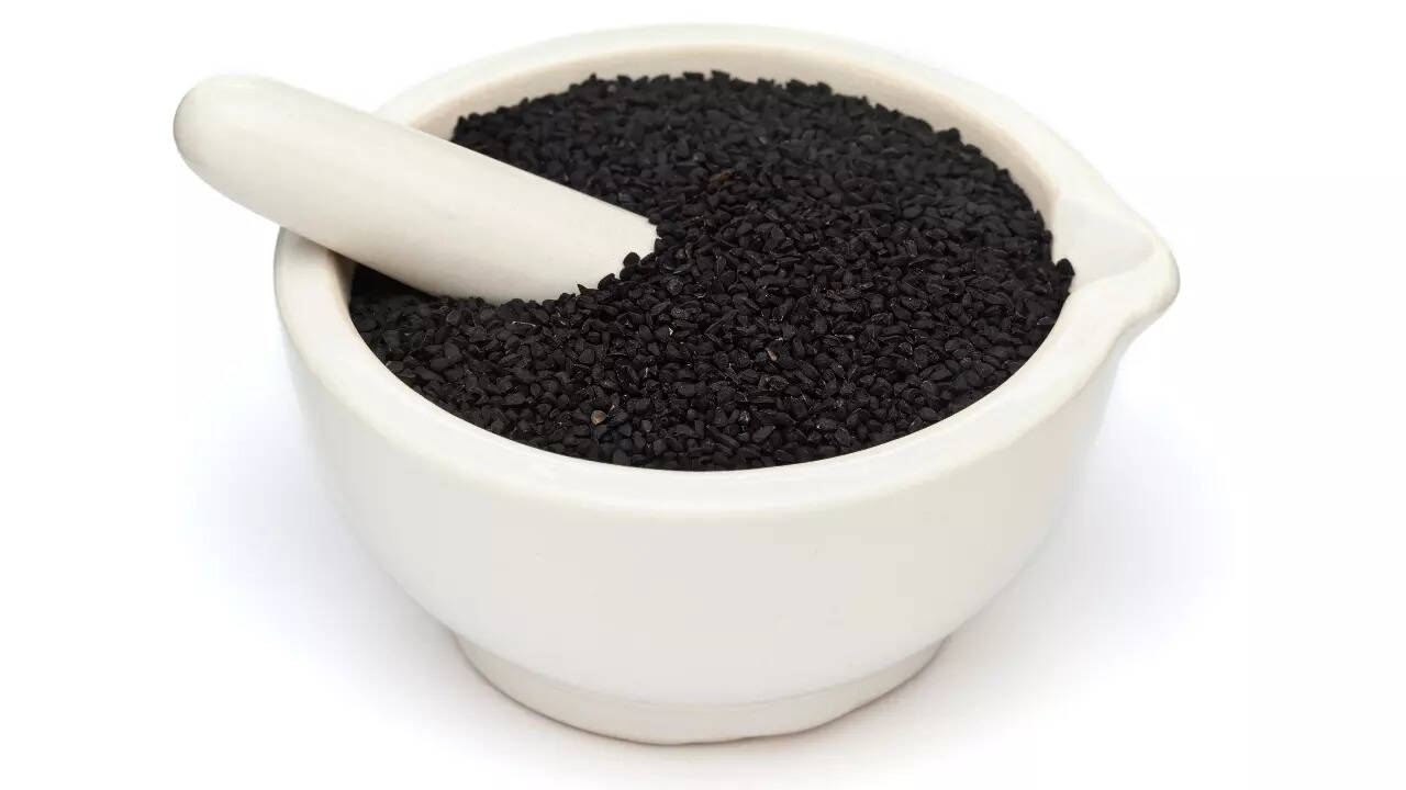 What happens when you consume black seeds, or kalonji, and how to add ...