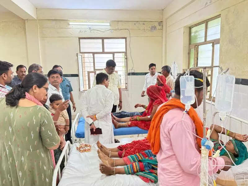 2 killed, 32 injured of electrocution during kanwariya procession in ...