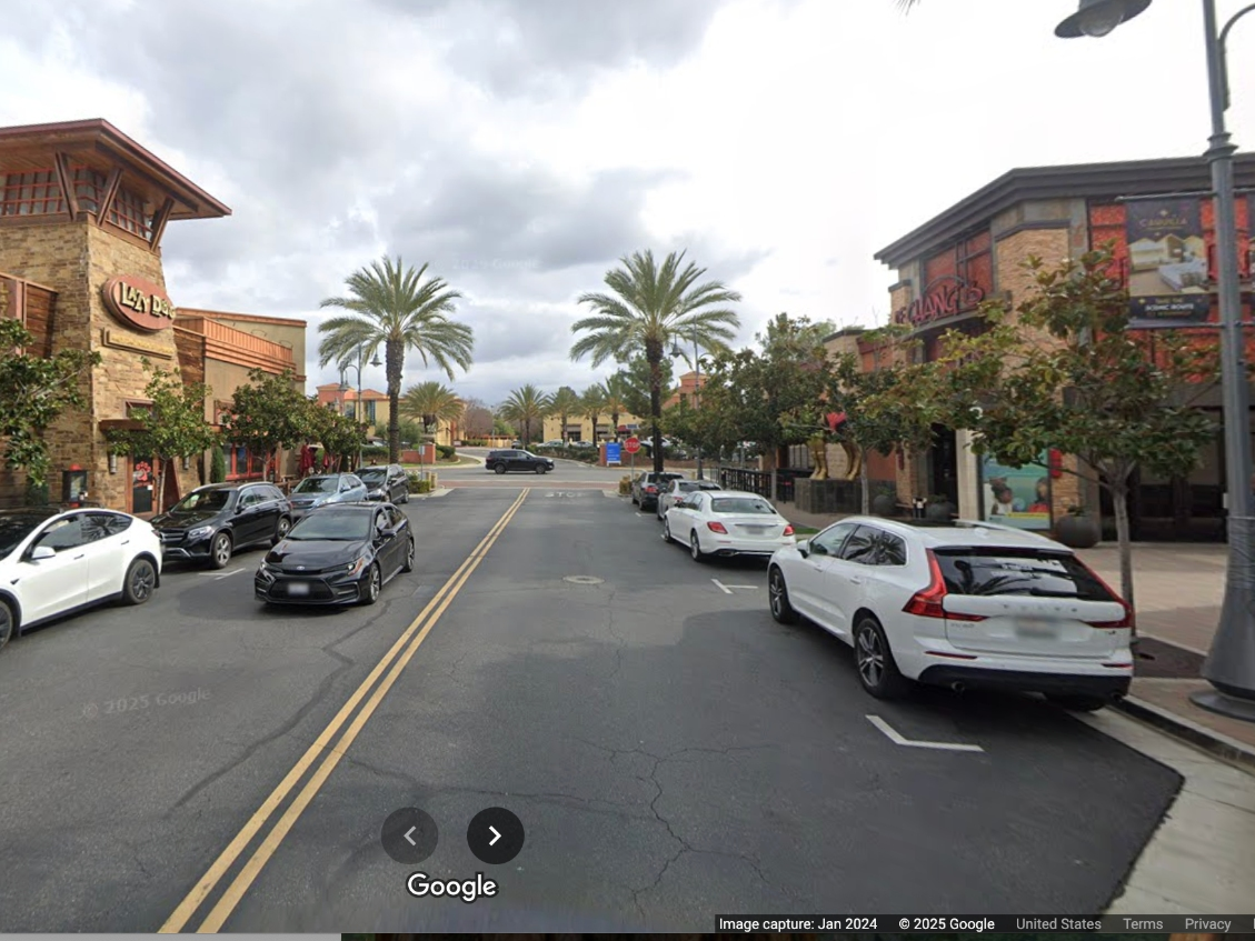 This Popular Restaurant Inside Promenade Mall Is Closing: What To Know