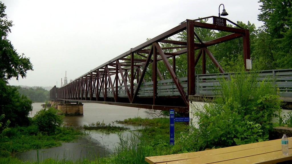 Inver Grove Heights' historic Rock Island Swing Bridge gets ...