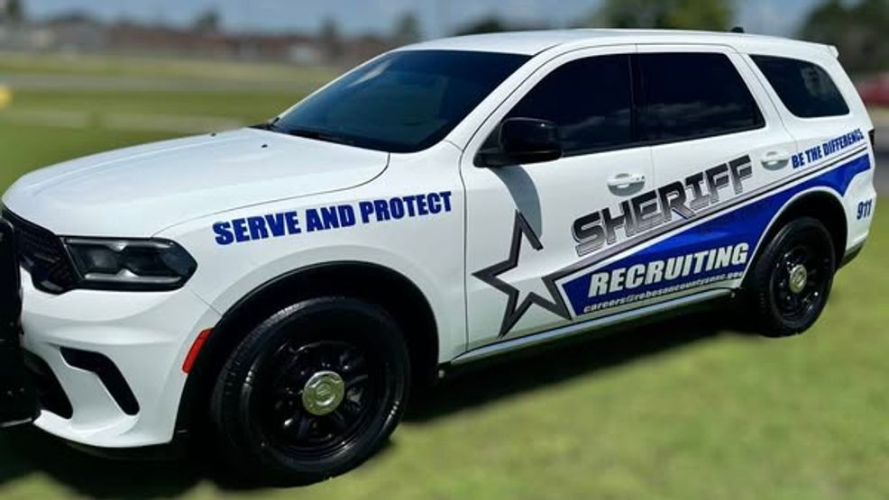 Robeson Co. sheriff unveils new 'recruiting' patrol car