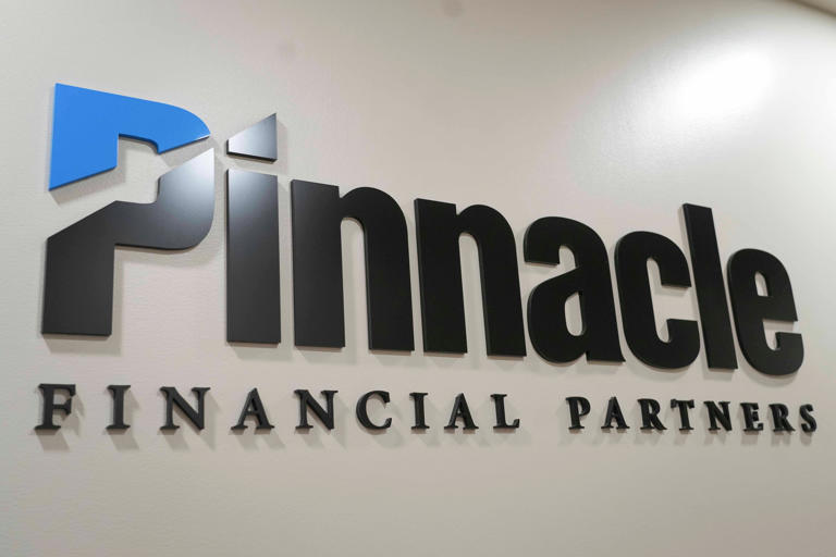 Pinnacle Financial Partners to combine with Synovus Financial Corp ...