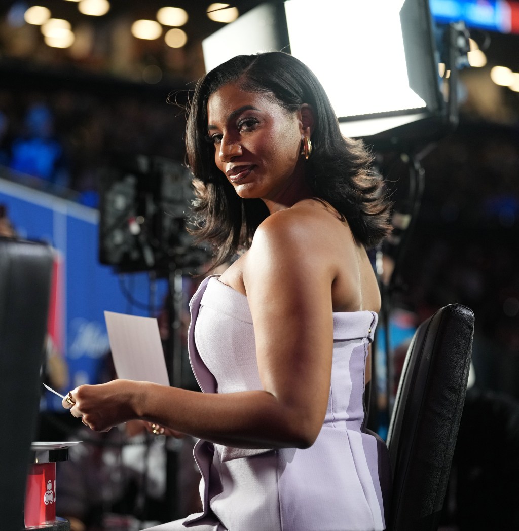 Taylor Rooks gets married in star-studded NYC event that included Jack ...