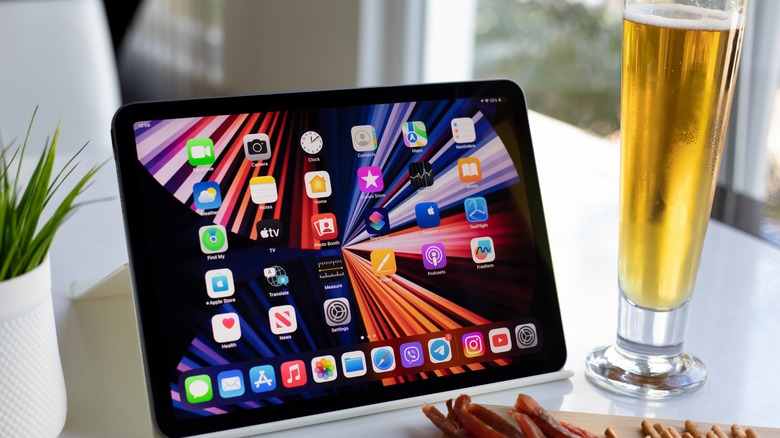iPad Not Connecting To Wi-Fi? Here's How To Fix It