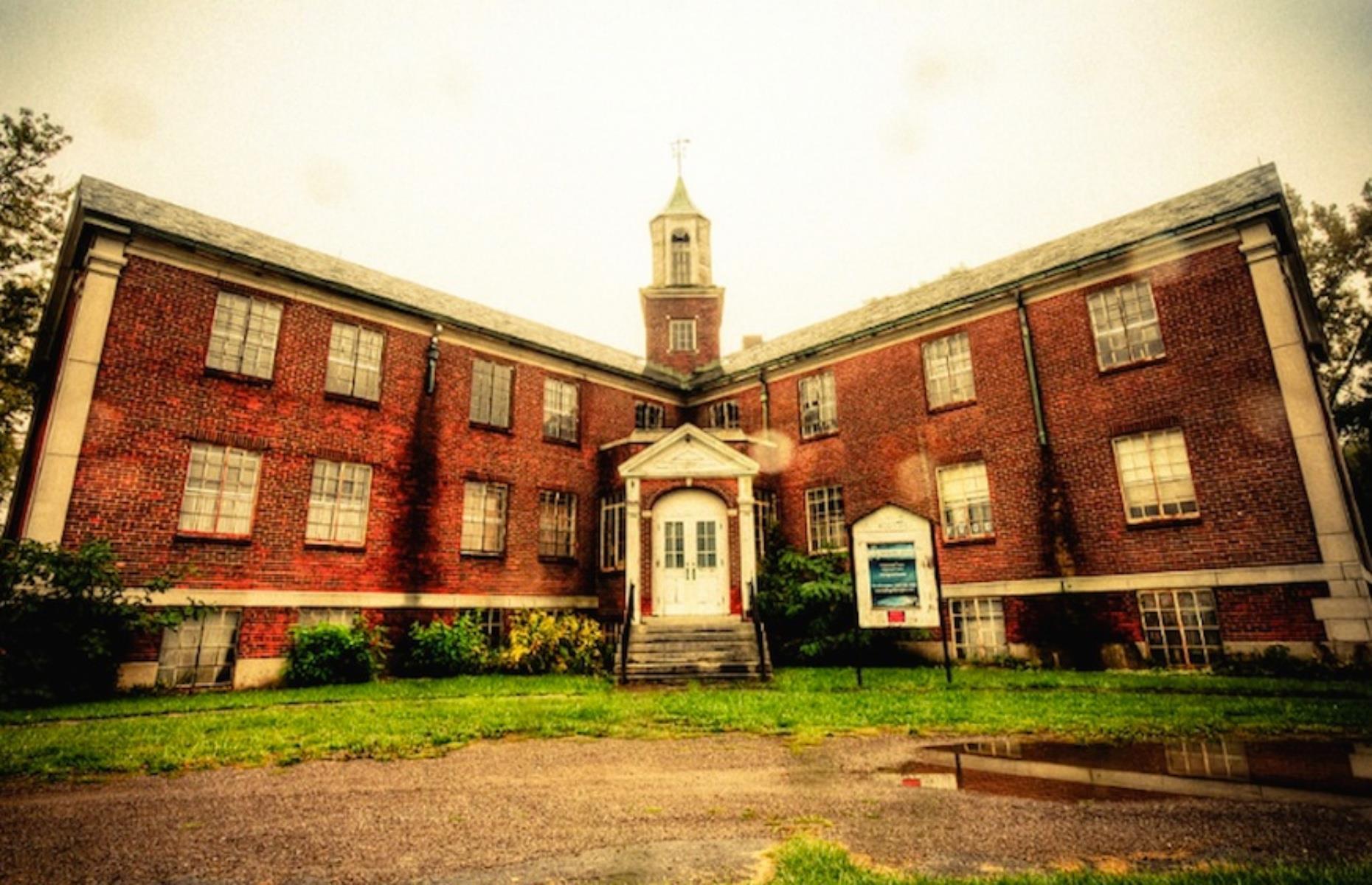 America's Strangest And Most Mysterious Places