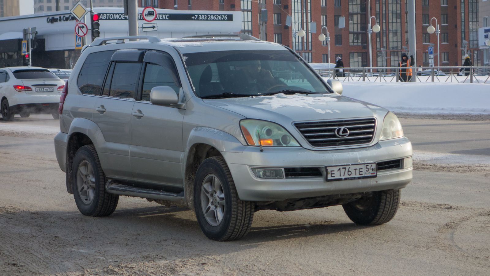 8 Reasons to Think Twice Before Buying a Lexus